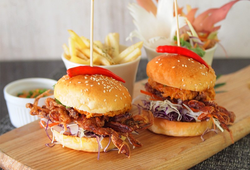 Where to Eat Phuket: Singapore Soft Shell Chili Crab Burger