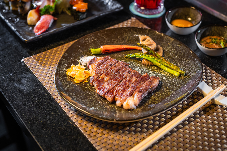 Where to Eat Phuket: Sushi & Sashimi in Phuket | Ariake Japanese Restaurant